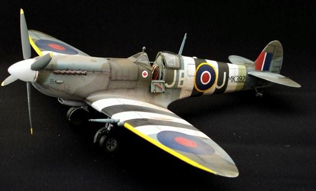 1.fal-aircraft-1.32scale-grand-phoenix-pacific-coast-models-supermarine ...