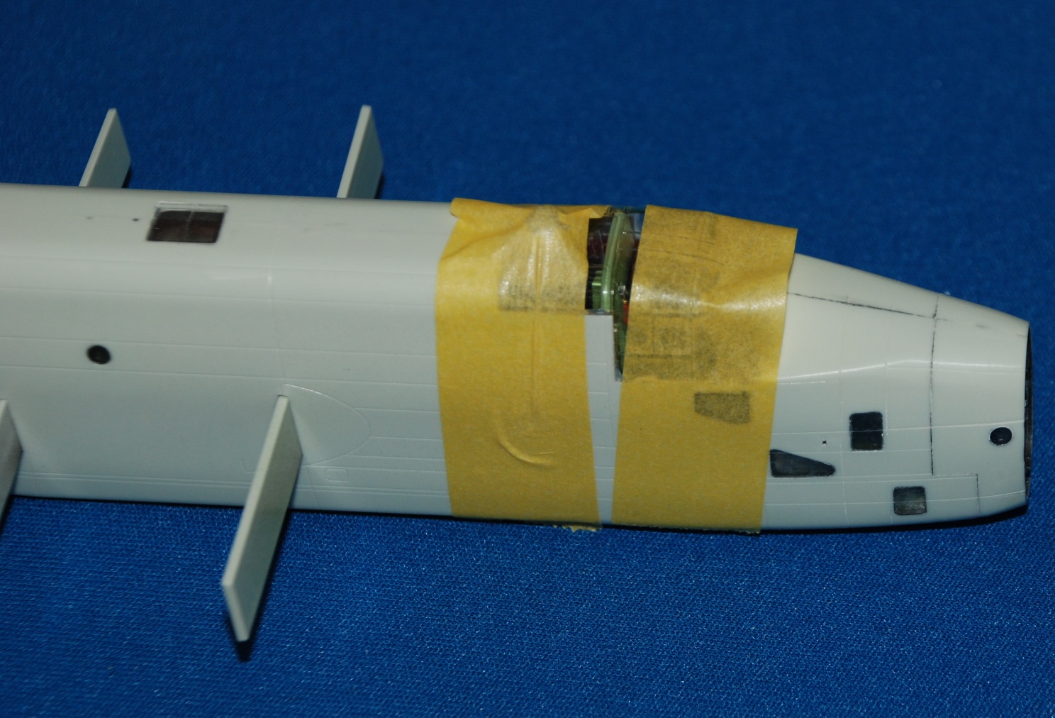 Revell Handley Page Halifax B.Mk.I, II, GR II 1:72 - Page 4 of 15 ...