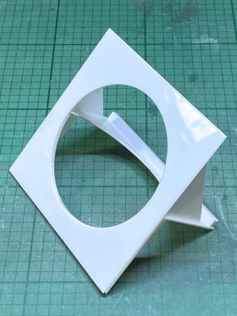 8 SG-SFF-Death Star II by Dave Smith - Scale Modelling Now