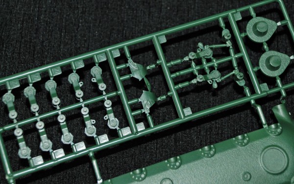 12-HN-Ar-Revell-M48A2-GA2,-1.35 - Scale Modelling Now