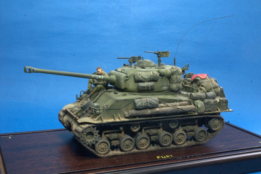 1-SG-Ar-Fury-M4E8-Sherman-by-Ian-Ruscoe - Scale Modelling Now