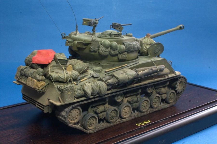 10-SG-Ar-Fury-M4E8-Sherman-by-Ian-Ruscoe - Scale Modelling Now