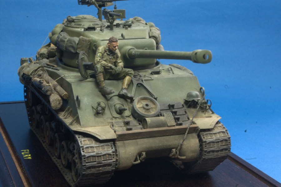 3-SG-Ar-Fury-M4E8-Sherman-by-Ian-Ruscoe - Scale Modelling Now