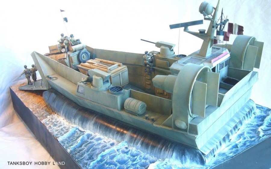 14 BN.FN-Ma.Ar-scratchbuild-LCAC and Armoured Car 1.35 - Scale ...