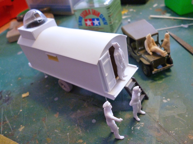 21 BN-Ar-Specials-Runway Control Caravan WW2, 1.72 - Scale Modelling Now