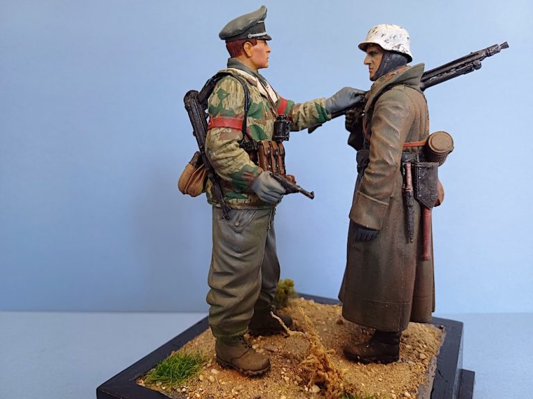 5 SG-Fig:Ar-Confrontation by Steve Noble - Scale Modelling Now