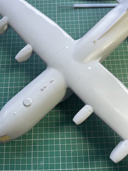 43 BN-Ac-Italeri-Lockheed Hercules C-130J C5 RAF, 1.72 Pt1 - Scale ...