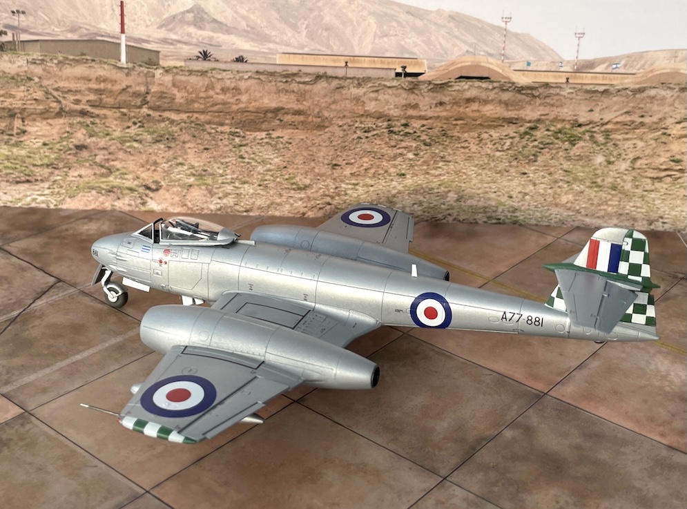 115 BN-Ac-Airfix-Gloster Meteor F.8, No.77 Squadron RAAF, 1.72 Pt8 ...