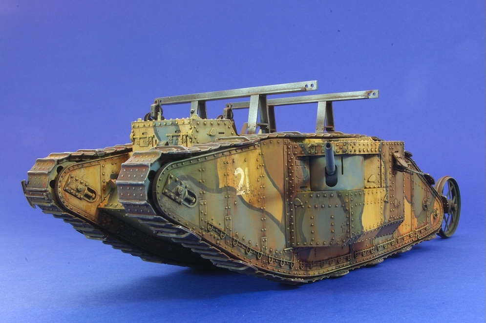24 BN-Ar-Takom-Mk.1 (Male) WW1 Heavy Battle Tank, 1.35 - Scale Modelling Now