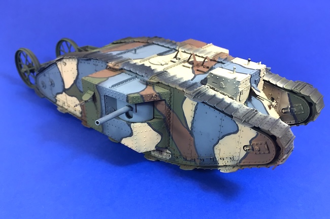 9 BN-Ar-Takom-Mk.1 (Male) WW1 Heavy Battle Tank, 1.35 - Scale Modelling Now